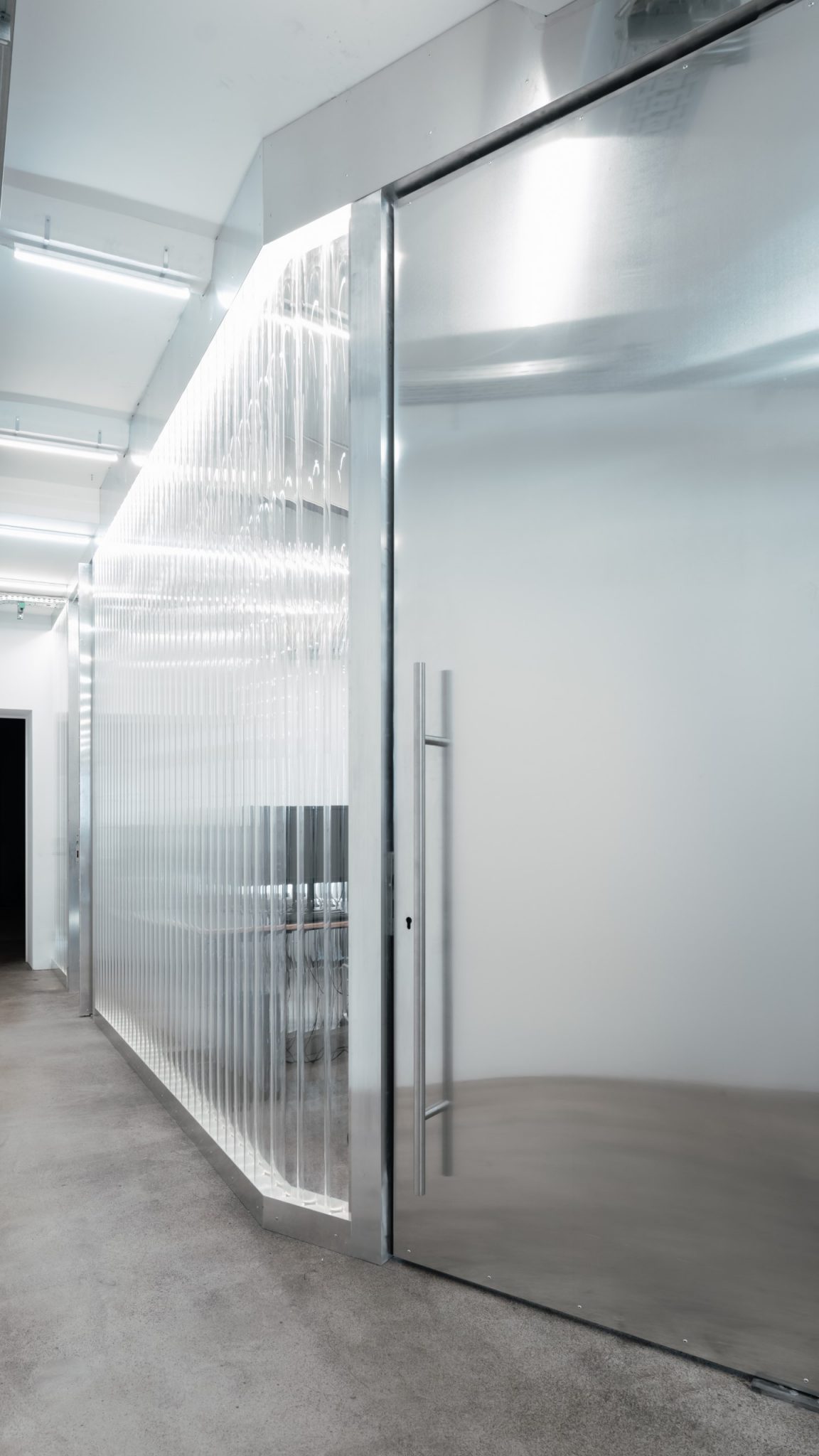 AUTOMATIC VFX Berlin – ROOM DIVISION